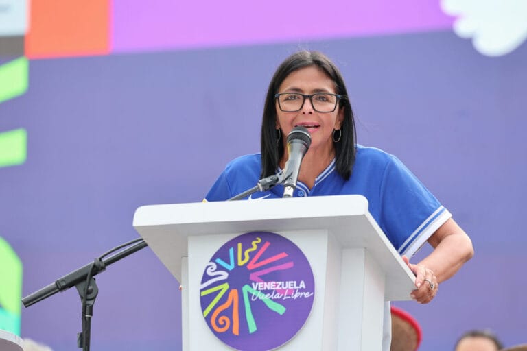 Delcy Rodríguez ordena crear sistema nacional de denuncias para ...